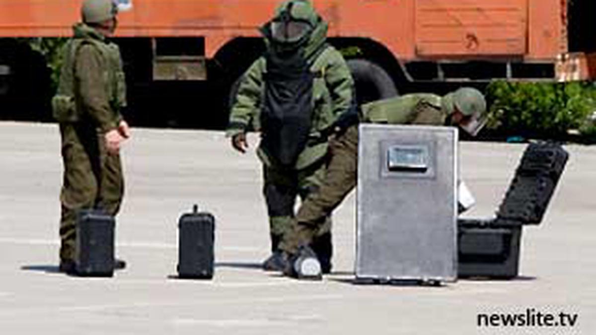 Paket Vibrator Aktif Disangka Bom - Global Liputan6.com