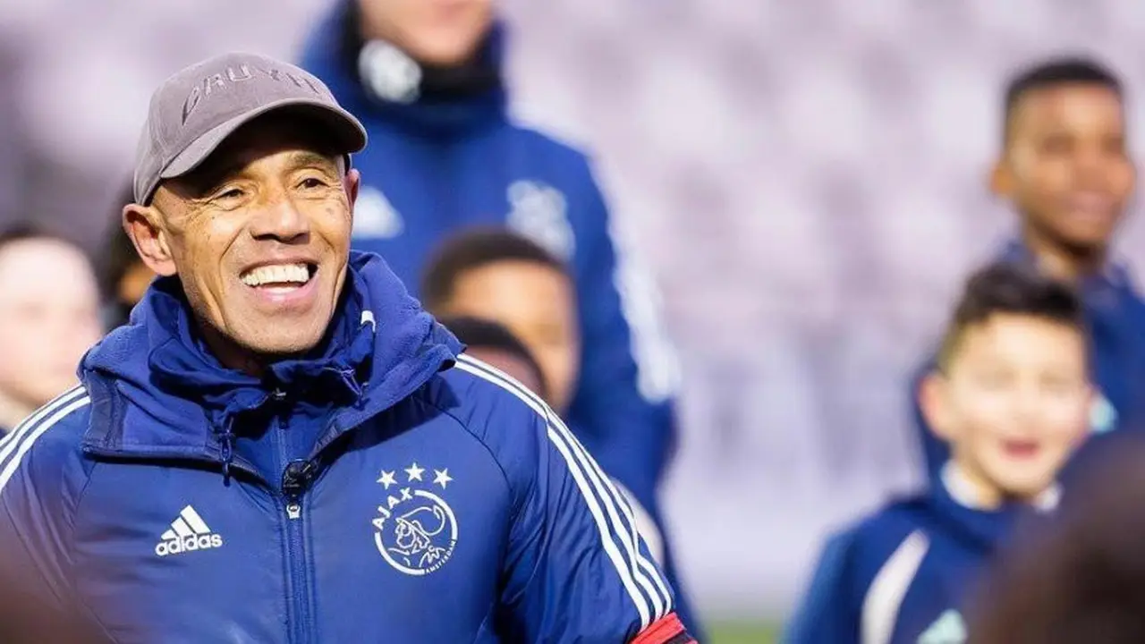 Rekam Jejak Karier Simon Tahamata yang Dirumorkan sebagai Talent ...