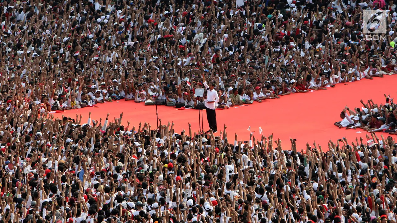 11 Contoh Pidato Persuasif Lengkap Berbagai Tema, Begini Cara ...