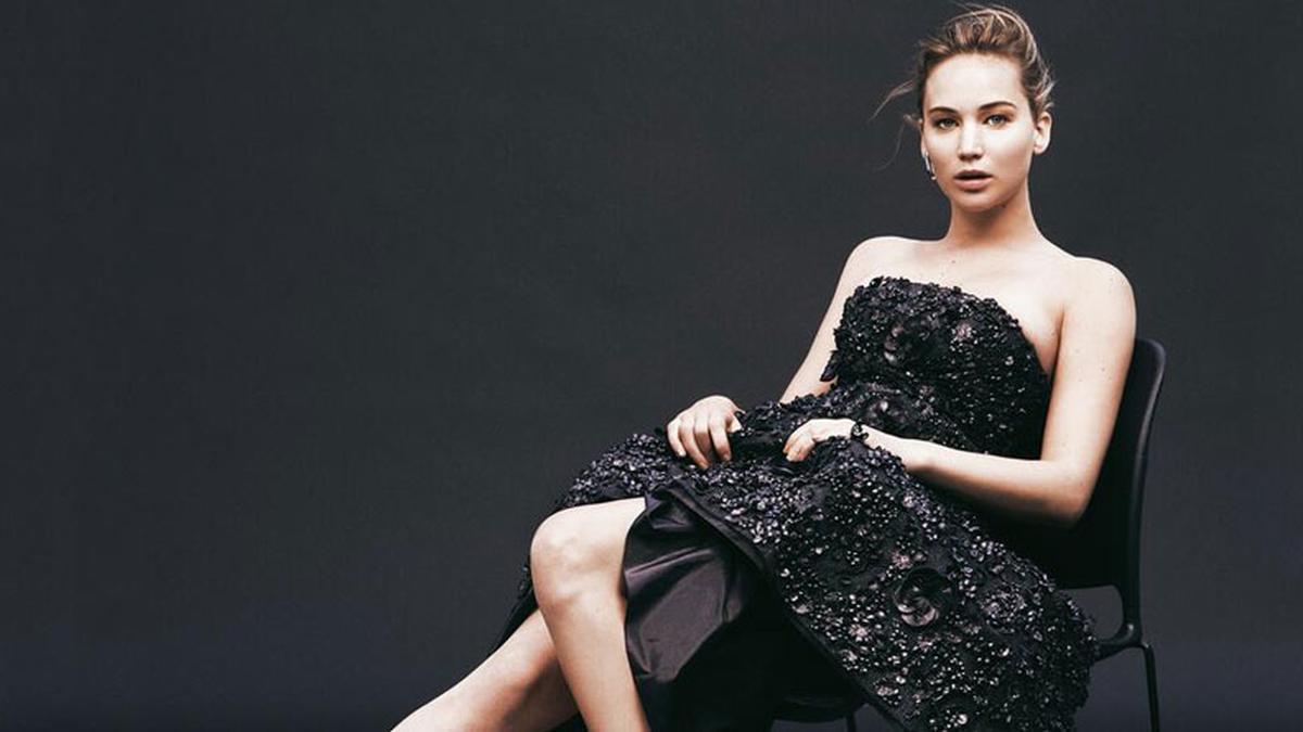 Lihat Perbedaan Wajah Jennifer Lawrence Tanpa Make-up - ShowBiz ...