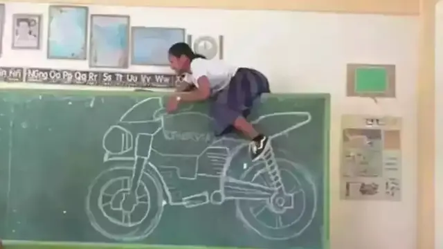 7 Potret Kreasi Murid Saat Gabut di Kelas Ini Kocak, Bikin Rindu ...