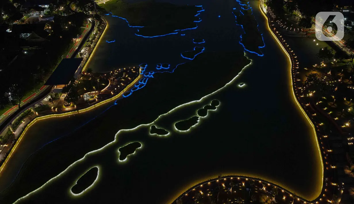 Warna Warni Lampu Miniatur Pulau-Pulau di Indonesia - Foto Liputan6.com