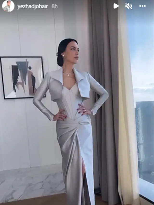 6 Potret Sophia Latjuba di Pernikahan Eva Celia, Tak Kalah Cantik dari ...