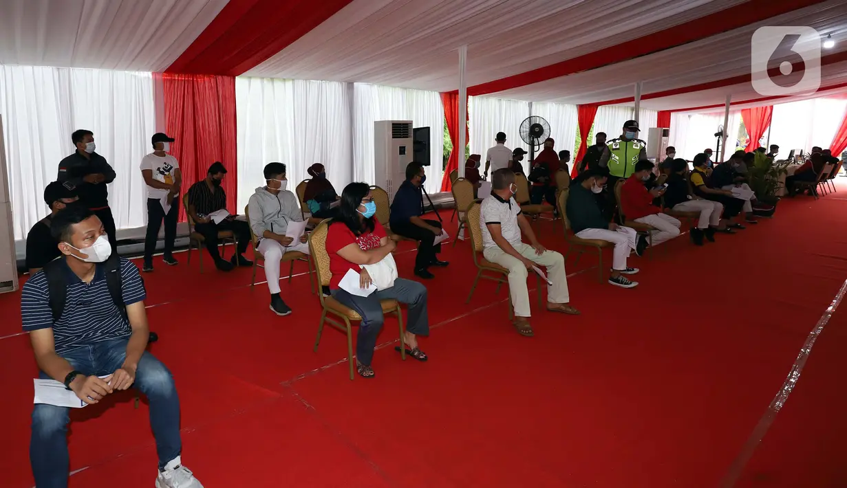 FOTO: Cegah Covid-19, Mayora Group Gelar Vaksinasi Massal - Foto ...