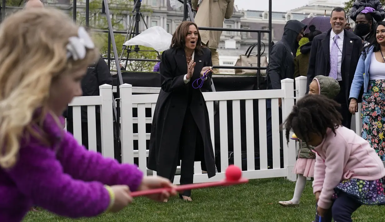 FOTO: Pertama Sejak 2019, Tradisi Easter Egg Roll Kembali ke Gedung ...