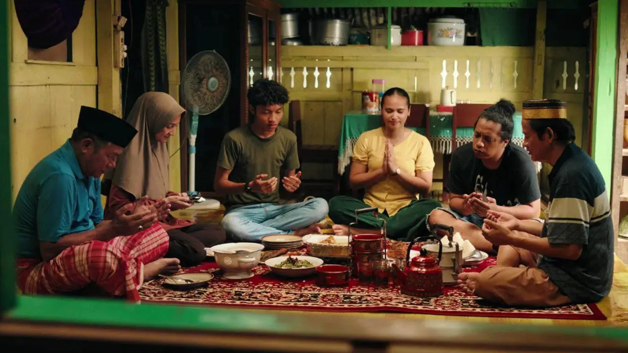 Selamat, Film Komang Dibintangi Kiesha Alvaro Tembus 2 Juta Penonton Hari Ini 14 April 2025 ...