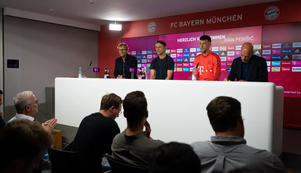 FOTO: Bayern Munchen Resmi Perkenalkan Ivan Perisic dari Inter Milan ...