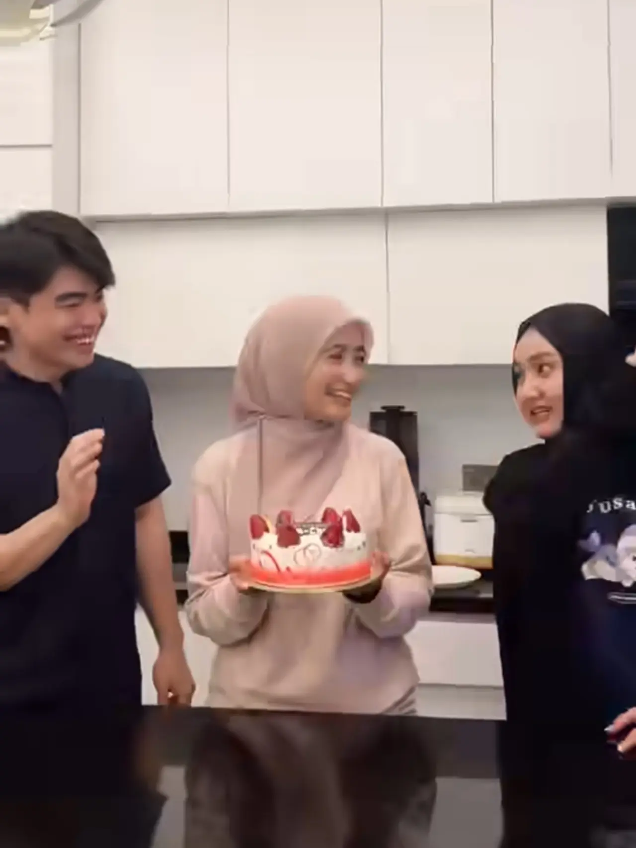 7 Potret Romantis Arafah Rianti dan Steven Wongso, Halda: Calon Kakak Ipar - Hot Liputan6.com