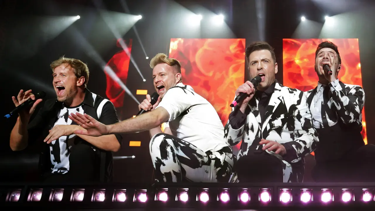 Westlife Gelar Konser Tour 2024 di Candi Prambanan 7 Juni 2024 ...