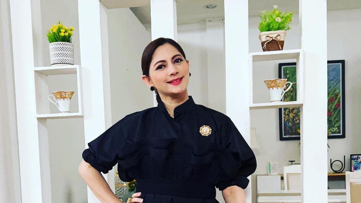 Masih Eksis Sampai Sekarang, 10 Potret Cut Keke yang Terlihat Awet Muda di Usia Hampir 50 Tahun