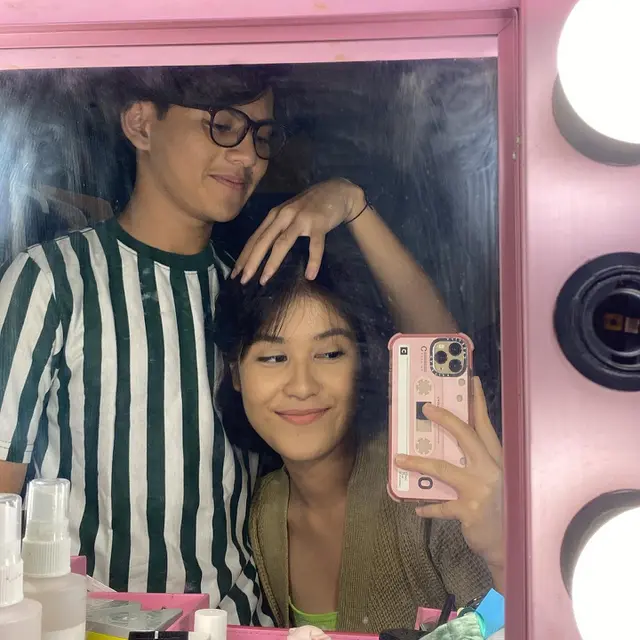 7 Potret Rey Bong dan Ashira Zamita yang Akan Adu Akting Dalam Series Dear Stranger - Hot ...