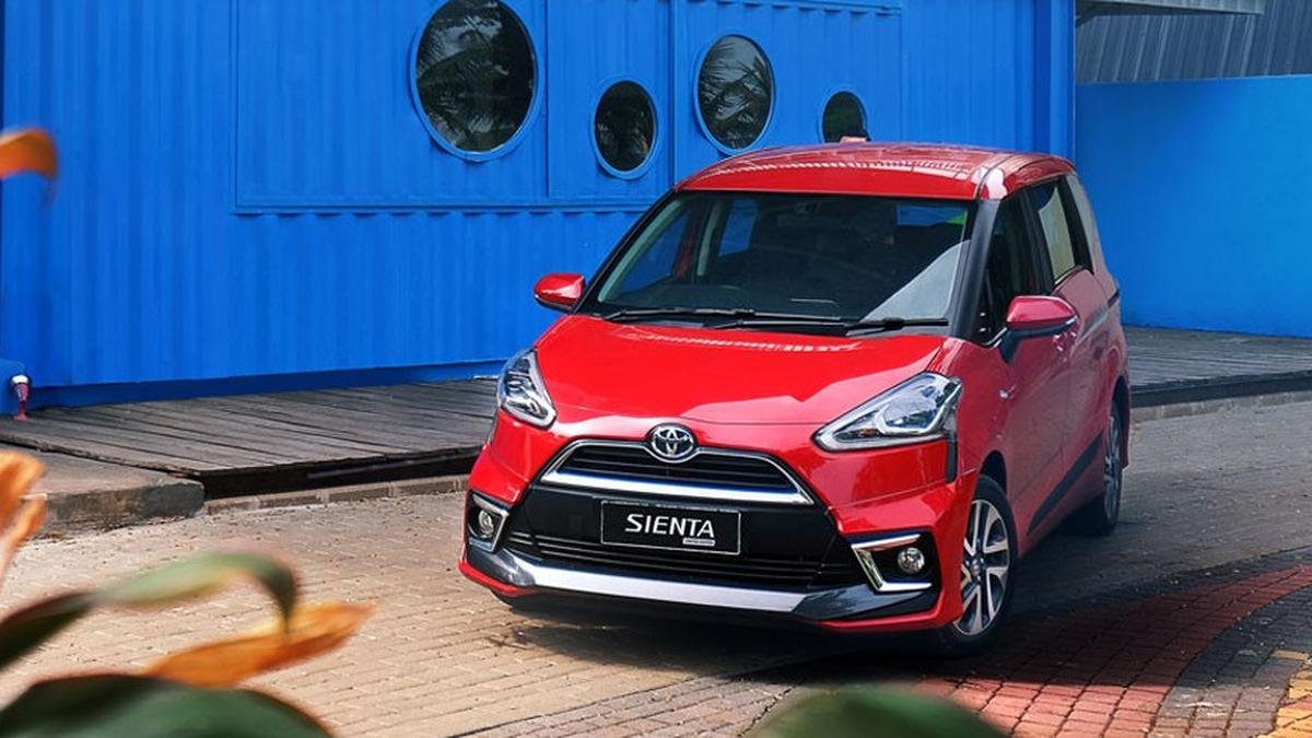 Mengintip Harga Honda Freed dan Toyota Sienta di Pasar Mobil Bekas ...