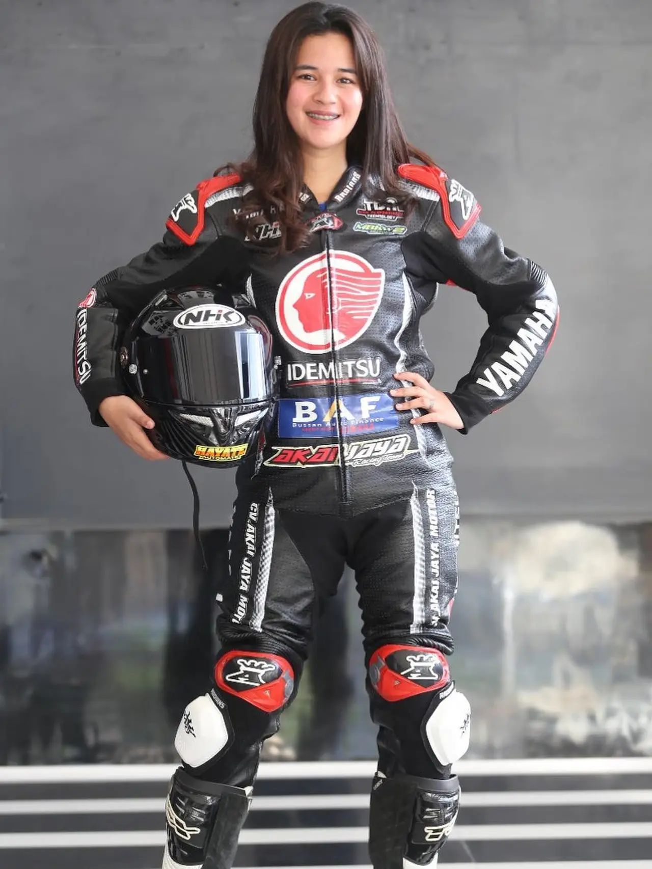 6 Potret Sabrina, Kakak Susan Sameh yang Berprofesi Sebagai Pembalap ...