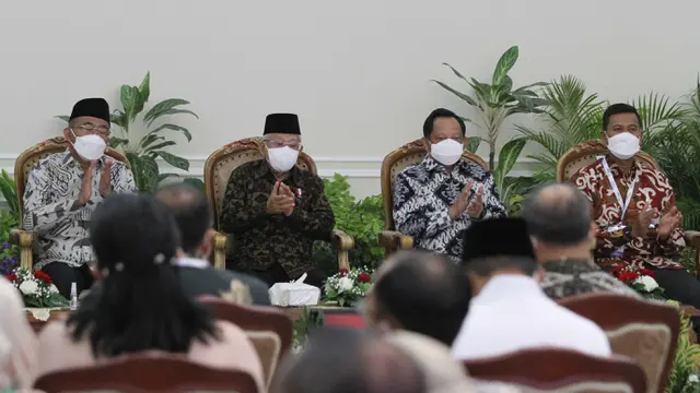 Pencanangan Gerakan Nasional Perlindungan Pekerja Rentan dan Paritrana Award 2022 - On Off ...