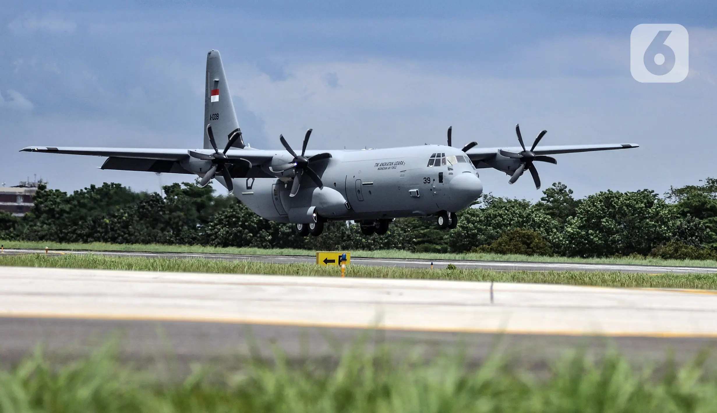 Pesawat Super Hercules C-130J Pertama Tiba di Indonesia - Foto Liputan6.com