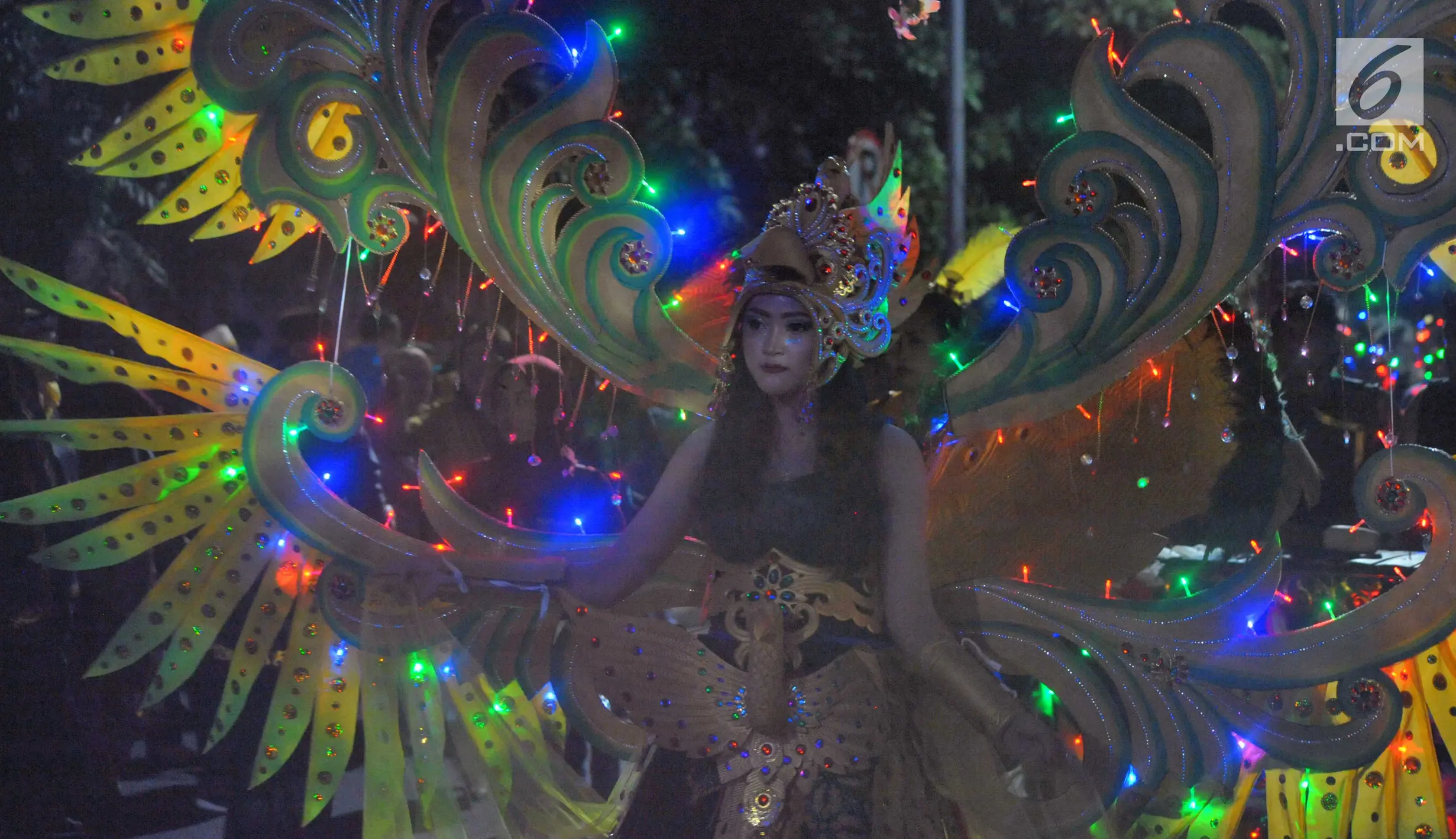 FOTO: Parade Kostum Cantik di Semarang Night Carnival 2019