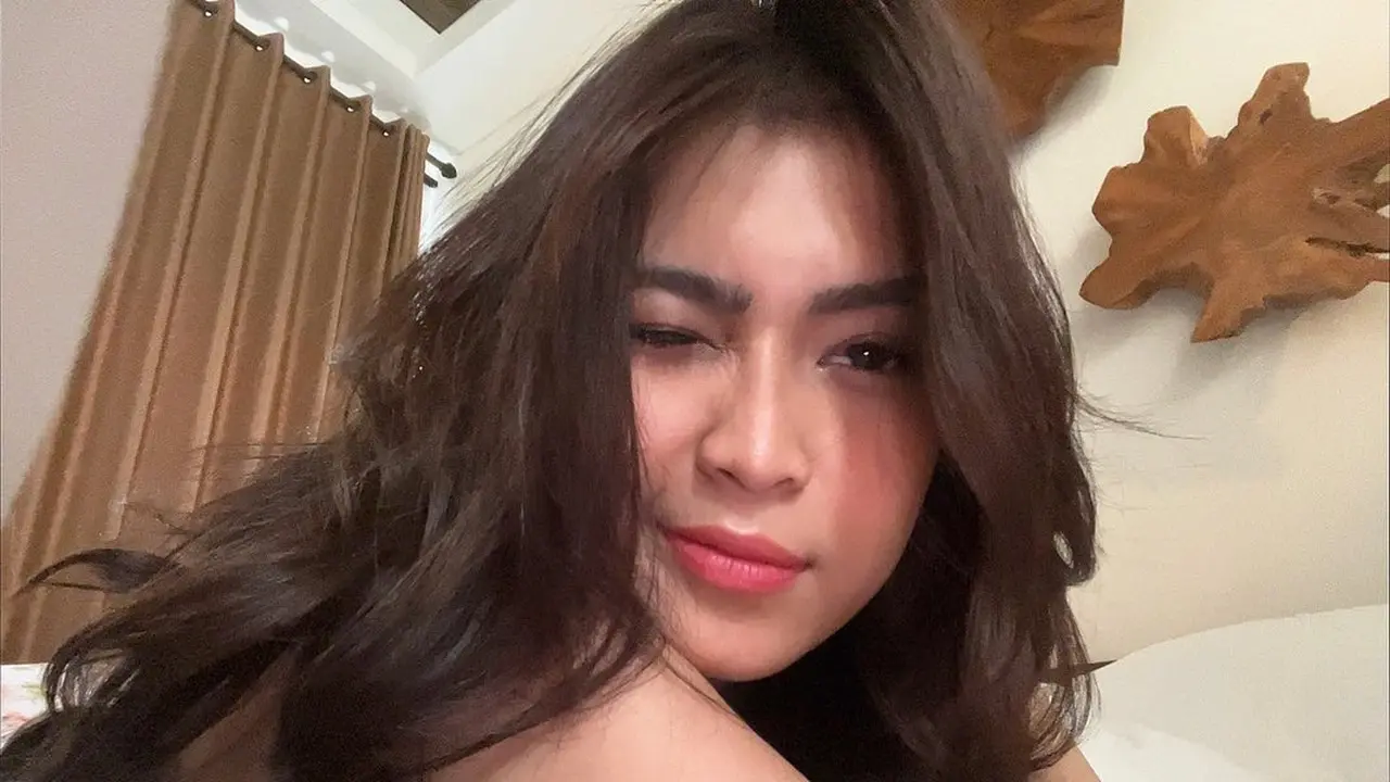 7 Potret Safira Kaunang Pacar Baru Naufal Samudra, Foto Dinda Kirana Jadi Sorotan - Hot Liputan6.com