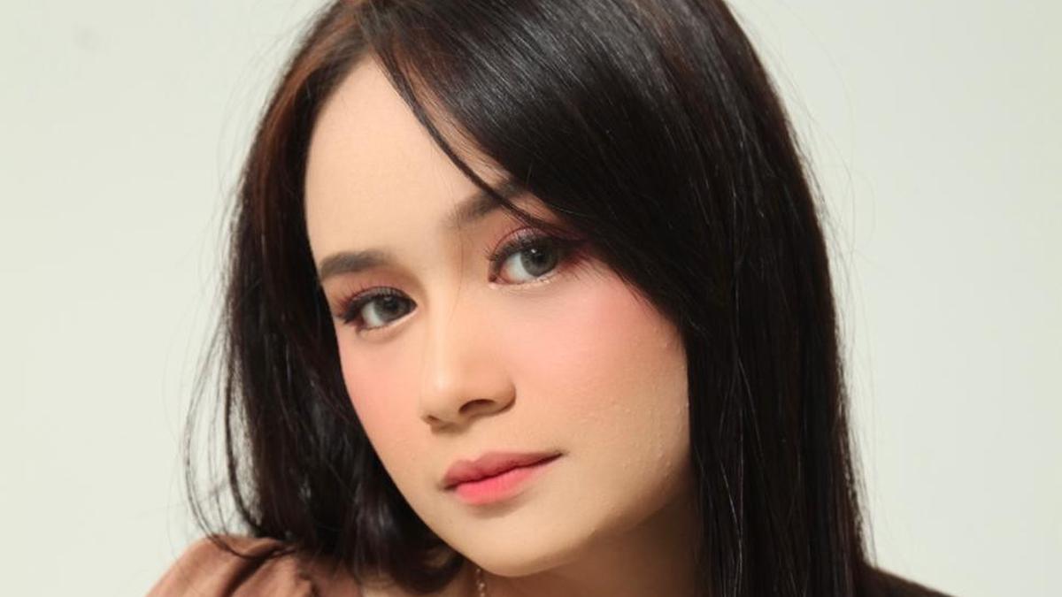 Chintya Gabriella Siap Berikan Warna Baru di Industri Musik Setelah Resmi Bergabung dengan ...
