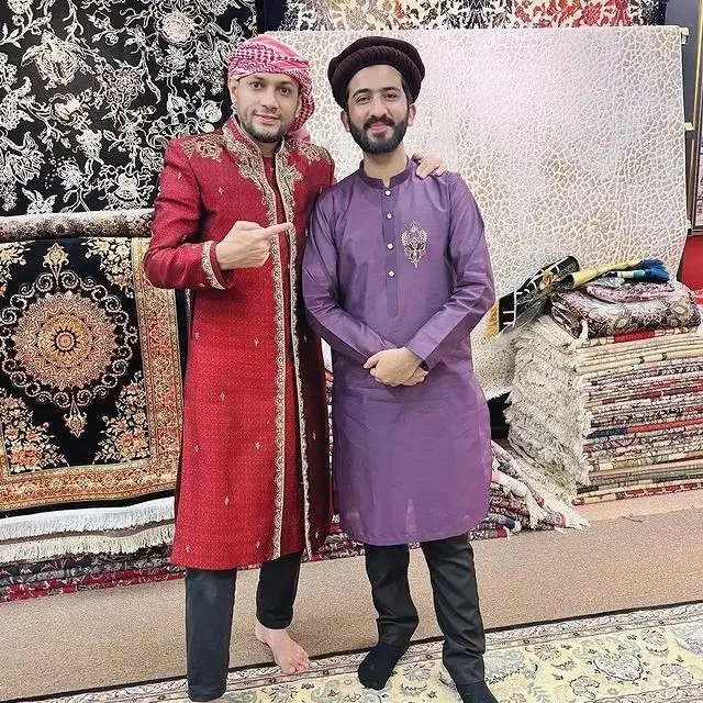 7 Potret Ustaz Kasif Heer, Beri Hadiah Natalie Holscher Tiket Umrah ...
