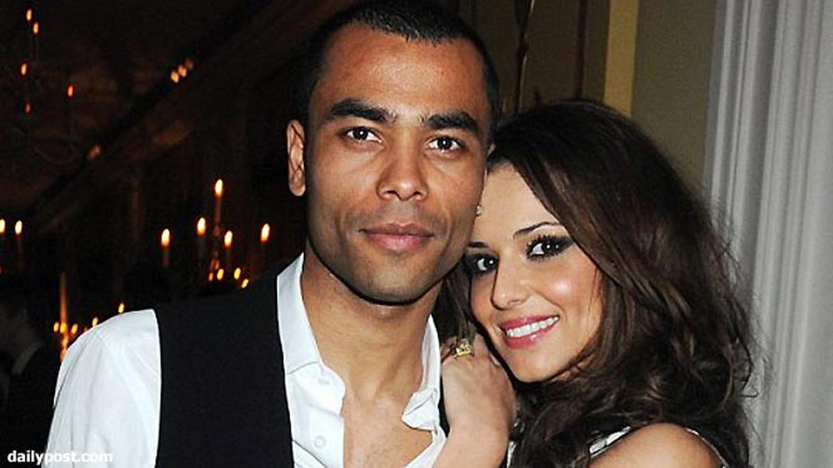Cheryl Cole Ungkap Perselingkuhan Ashley Cole - ShowBiz Liputan6.com