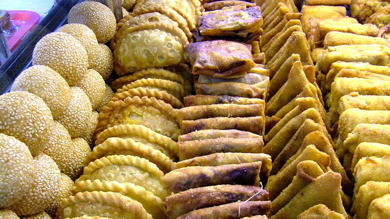 33 Jenis Jajanan Pasar Tradisional Khas Nusantara yang Enak dan Unik