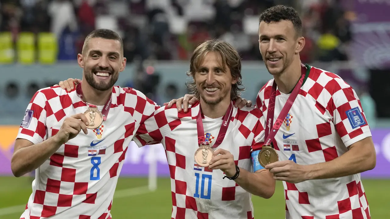 Kroasia Juara 3 Piala Dunia 2022, Luka Modric Siap-Siap Gantung Sepatu? - Bola Liputan6.com