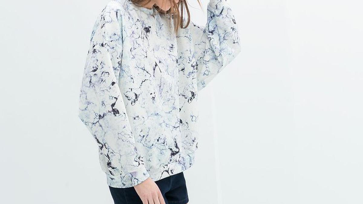 Inspirasi Gaya Dengan Marble Prints - Photo Fimela.com