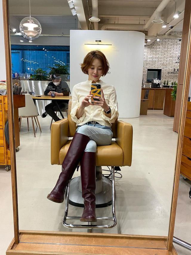 7 Inspirasi Potongan Rambut Pendek yang Boyish dari Hwang Bo Ra, Pemain ...