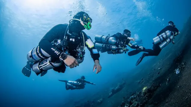 Potensi Cave Diving di Indonesia dan Prosedur Keselamatan yang Harus Diperhatikan - Lifestyle ...
