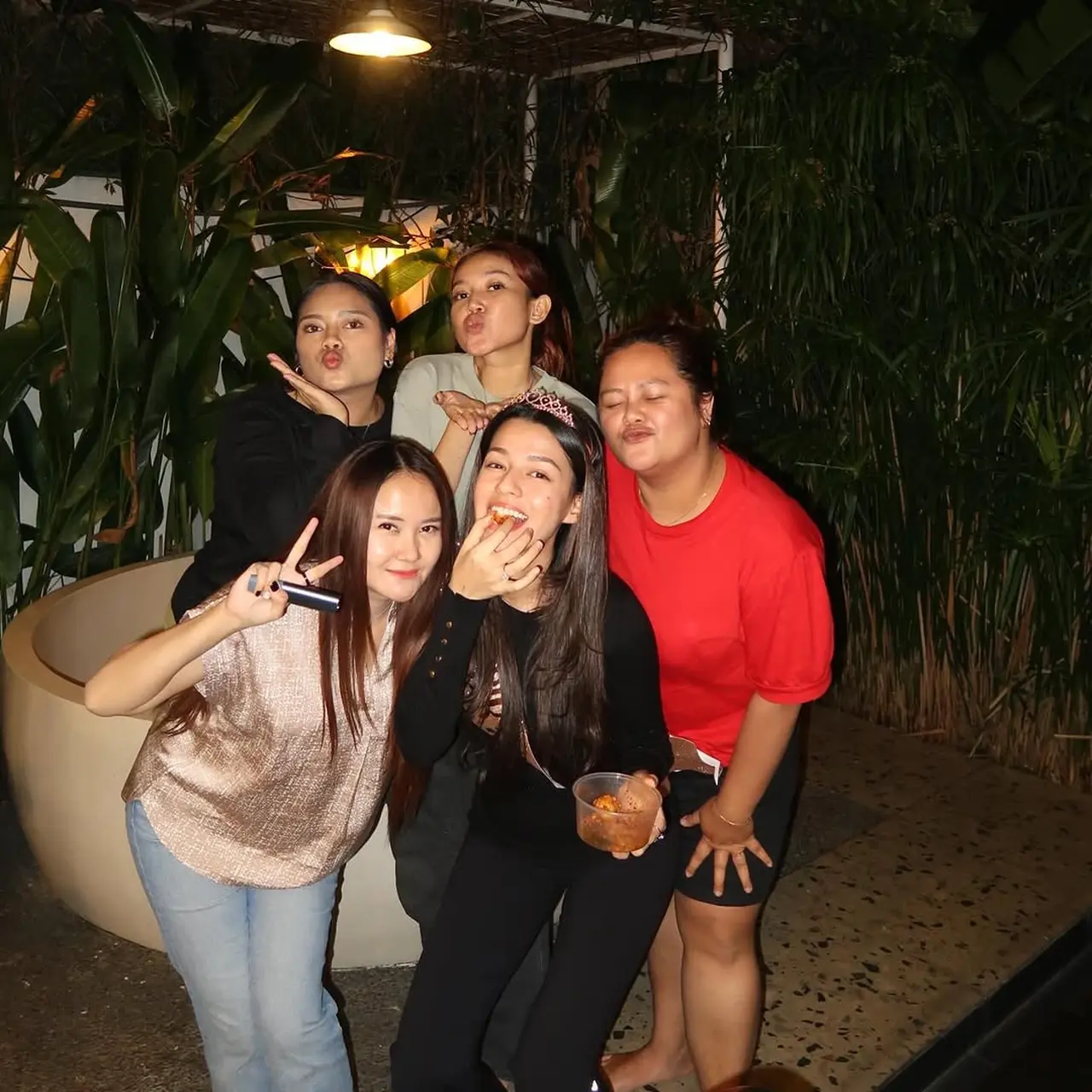 6 Potret Susan Sameh Rayakan Ultah Perdana Bareng Suami, Bahagianya ...