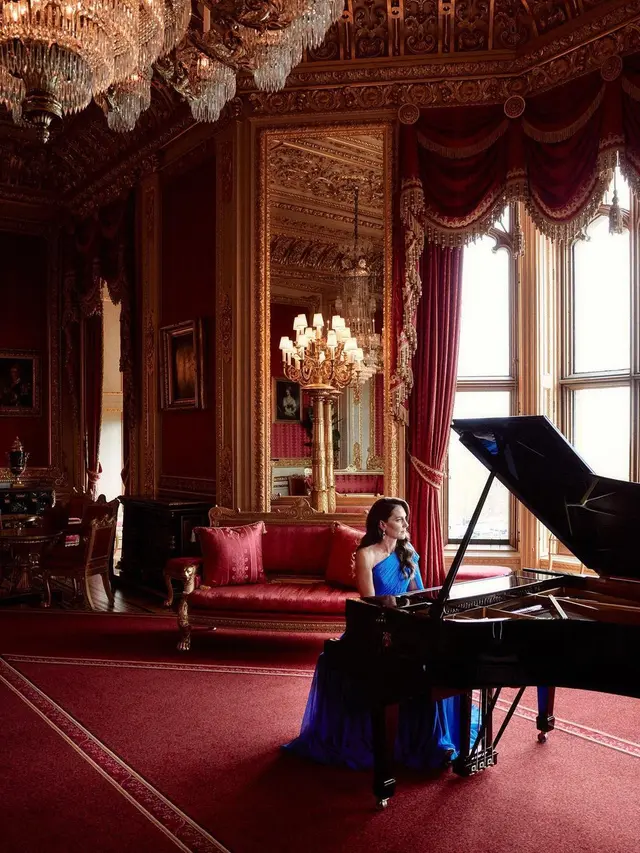 Penampilan Elegan Kate Middleton ala Pianis Profesional di Kompetisi ...