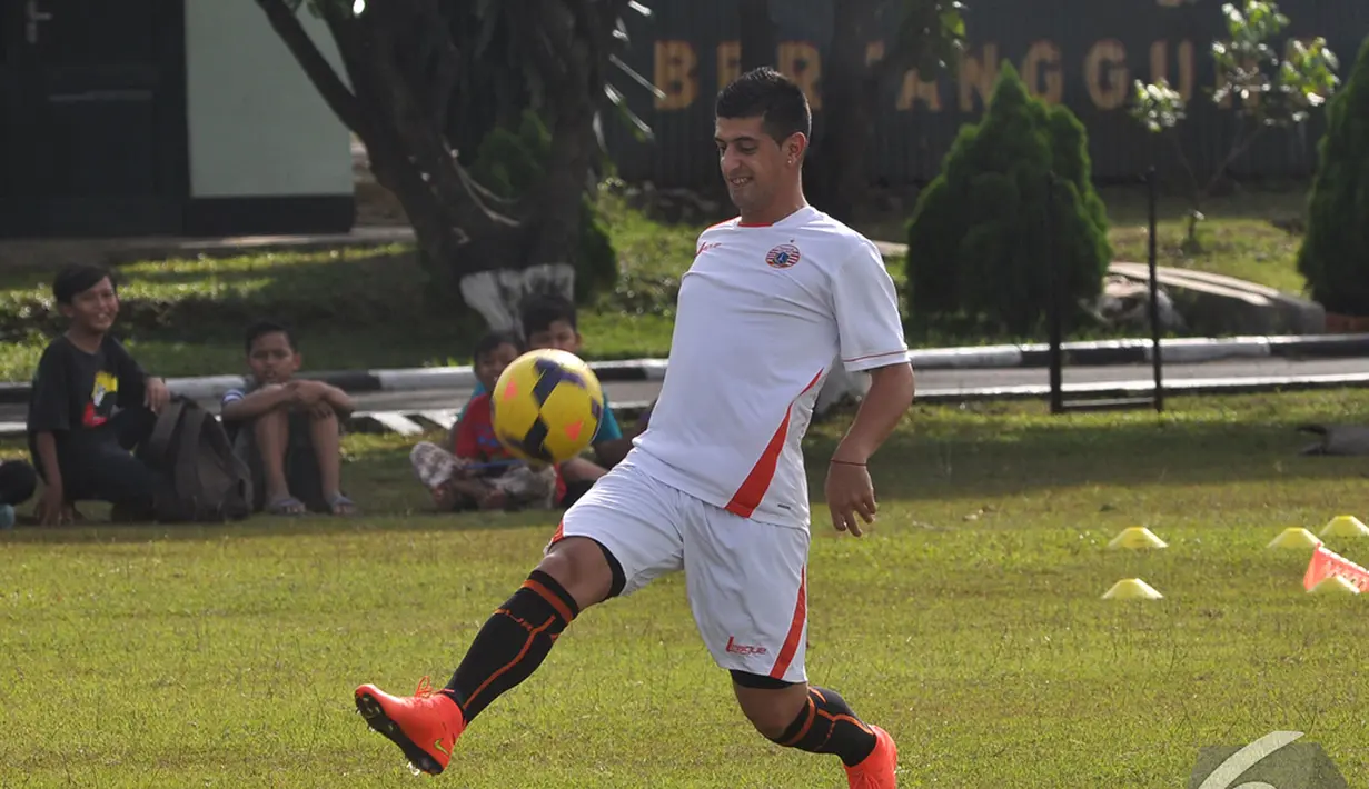 Pemain Anyar Persija Asal Argentina Mulai Latihan - Foto Liputan6.com