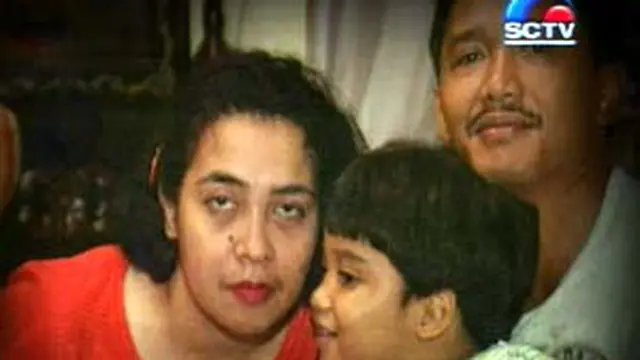 Ferina Widodo Sibuk Mengurus Anak - ShowBiz Liputan6.com