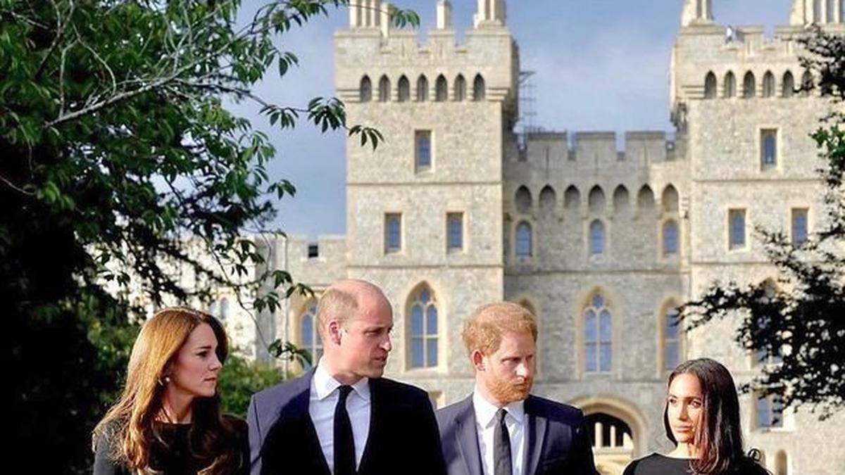 Ikuti Tradisi Kerajaan, Kate Middleton Kenakan Mutiara Sebagai Tanda ...
