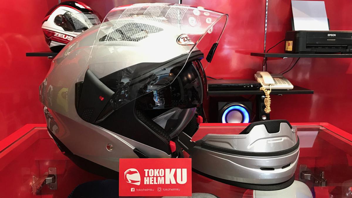 Cari Helm Taiwan Zeus Beragam Tipe Bisa Sambangi Tempat Ini - Berita ...