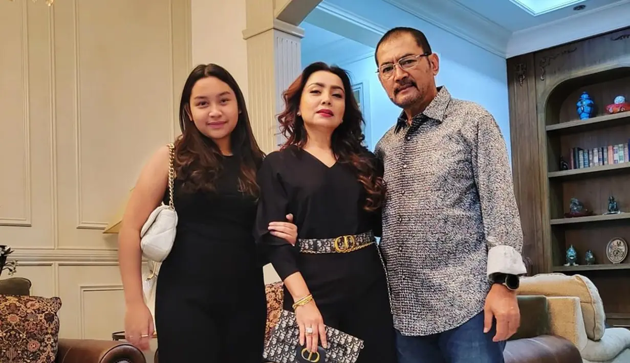 Potret Mayangsari Bareng Bambang Trihatmodjo dan Khirani, Keluarga Penuh Kasih Sayang - Foto ...
