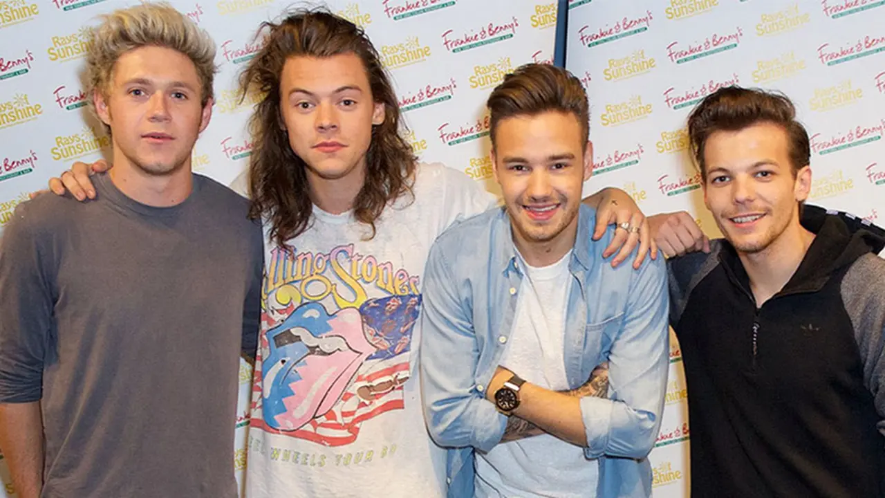 Lagu Perpisahan One Direction 'History' Menyentuh Hati Penggemar ...