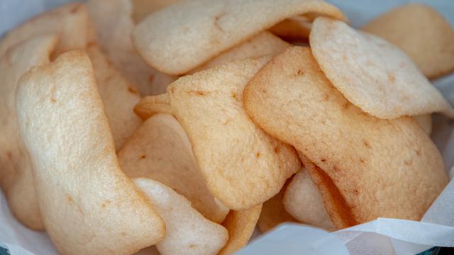 Resep Kerupuk Gendar Gurih dan Anti Gagal - Food Fimela.com