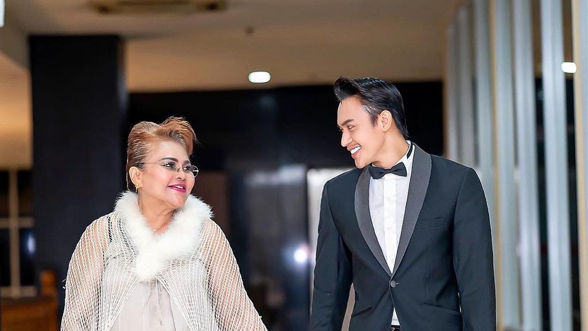 Jordan Ali Pacar Eva Manurung Ibunda Virgoun Pamer Momen Pakai Baju ...