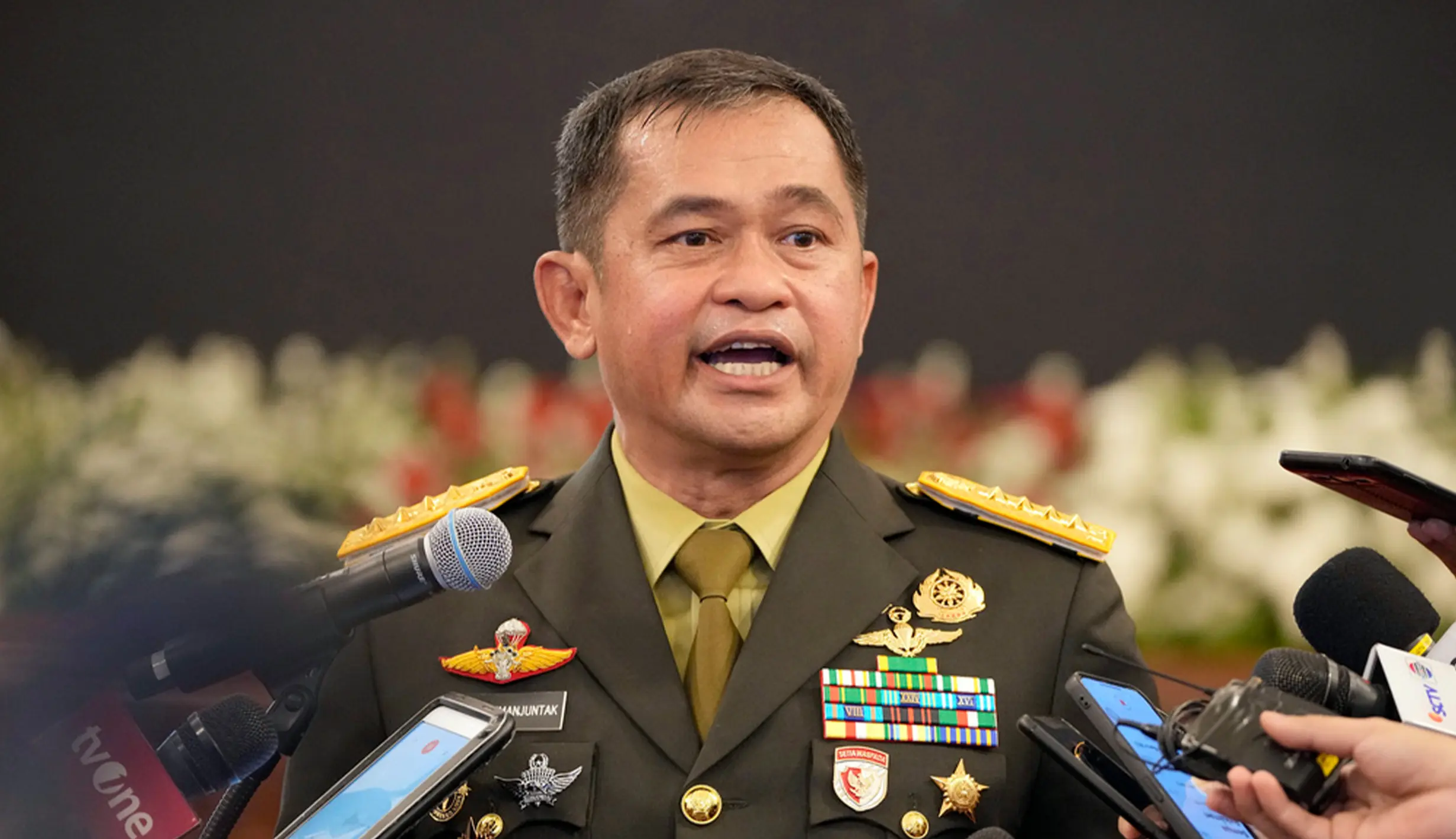 Presiden Jokowi Resmi Lantik Maruli Simanjuntak sebagai KSAD - Foto ...