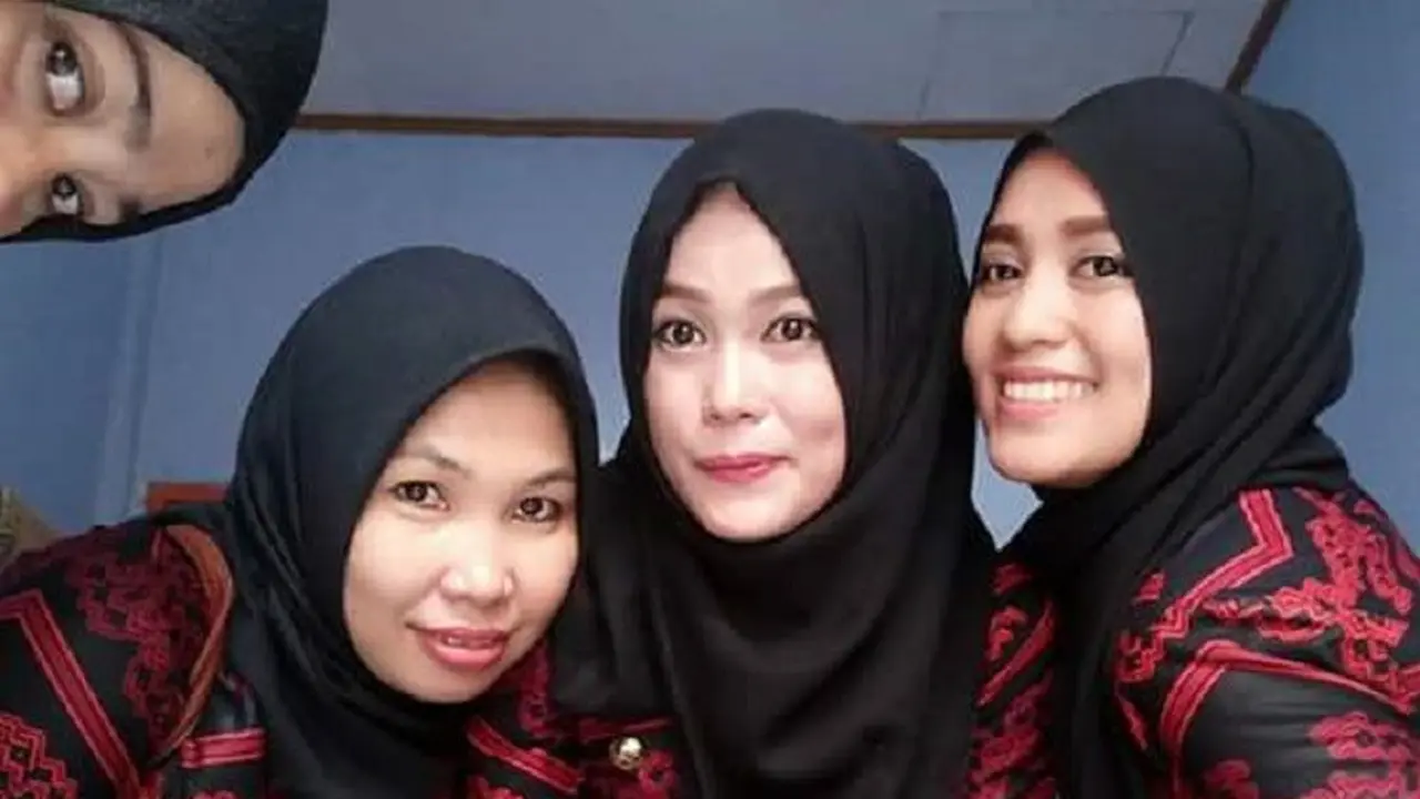 Filosofi Hidup Masyarakat Luwu Utara di Balik Motif Batik Rongkong ...