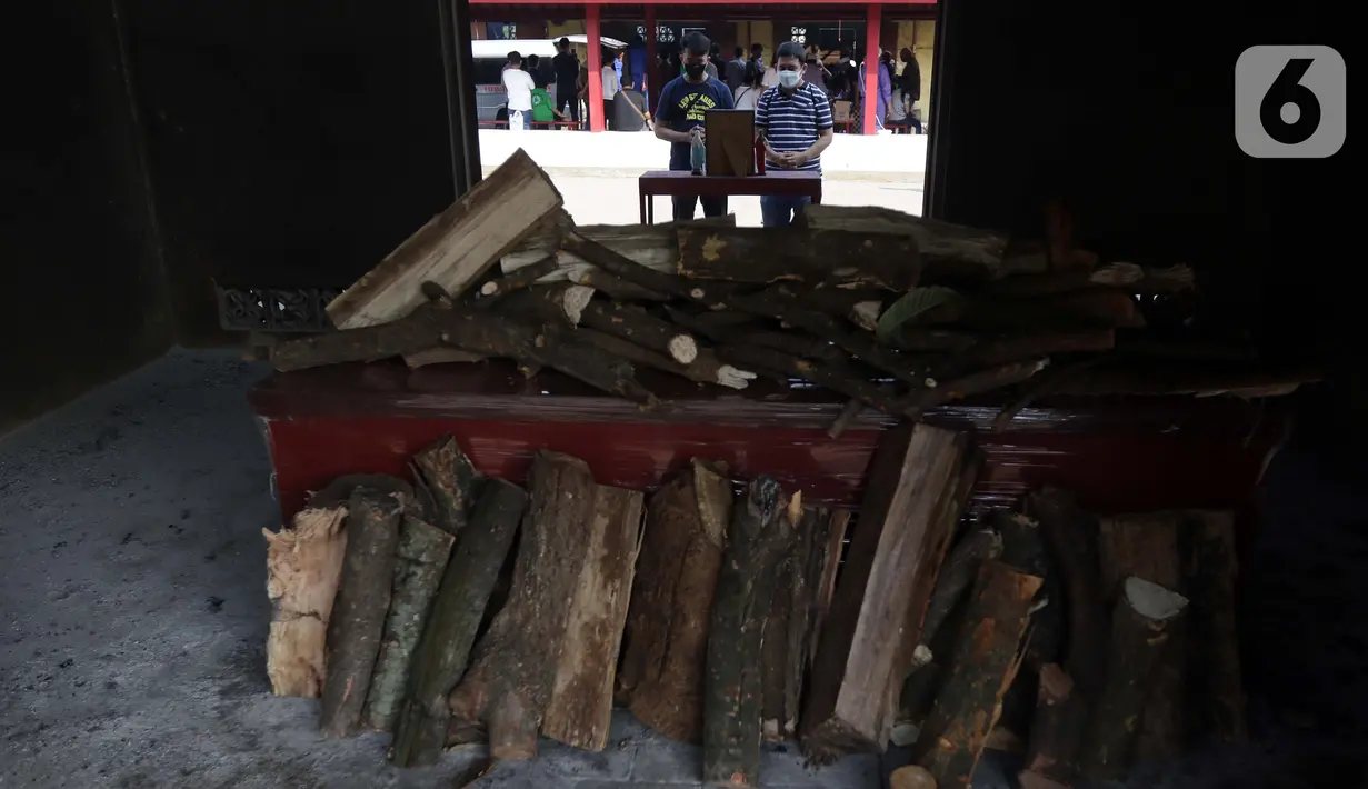 FOTO: Melihat Lebih Dalam Proses Kremasi Jenazah di Krematorium ...