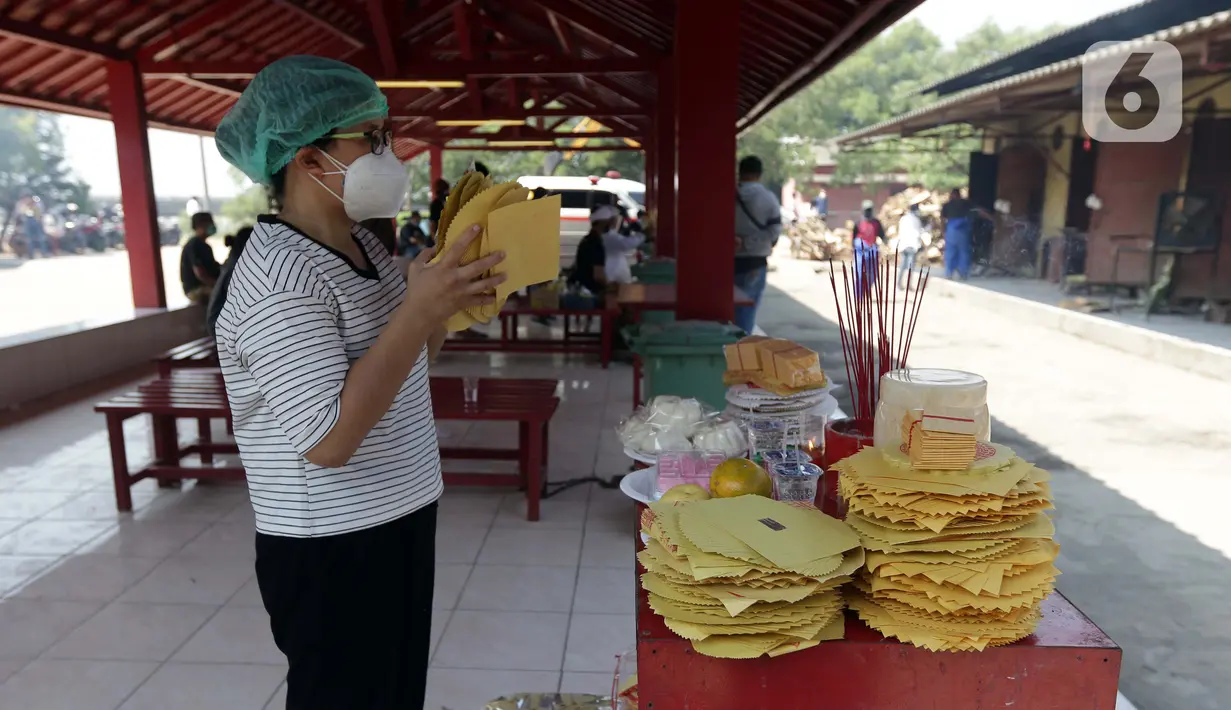 FOTO: Melihat Lebih Dalam Proses Kremasi Jenazah di Krematorium ...