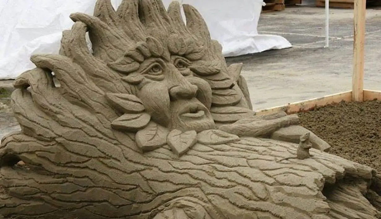 Ukiran Pasir Tak Hanya Unik Tapi Juga Mengagumkan - Photo Fimela.com