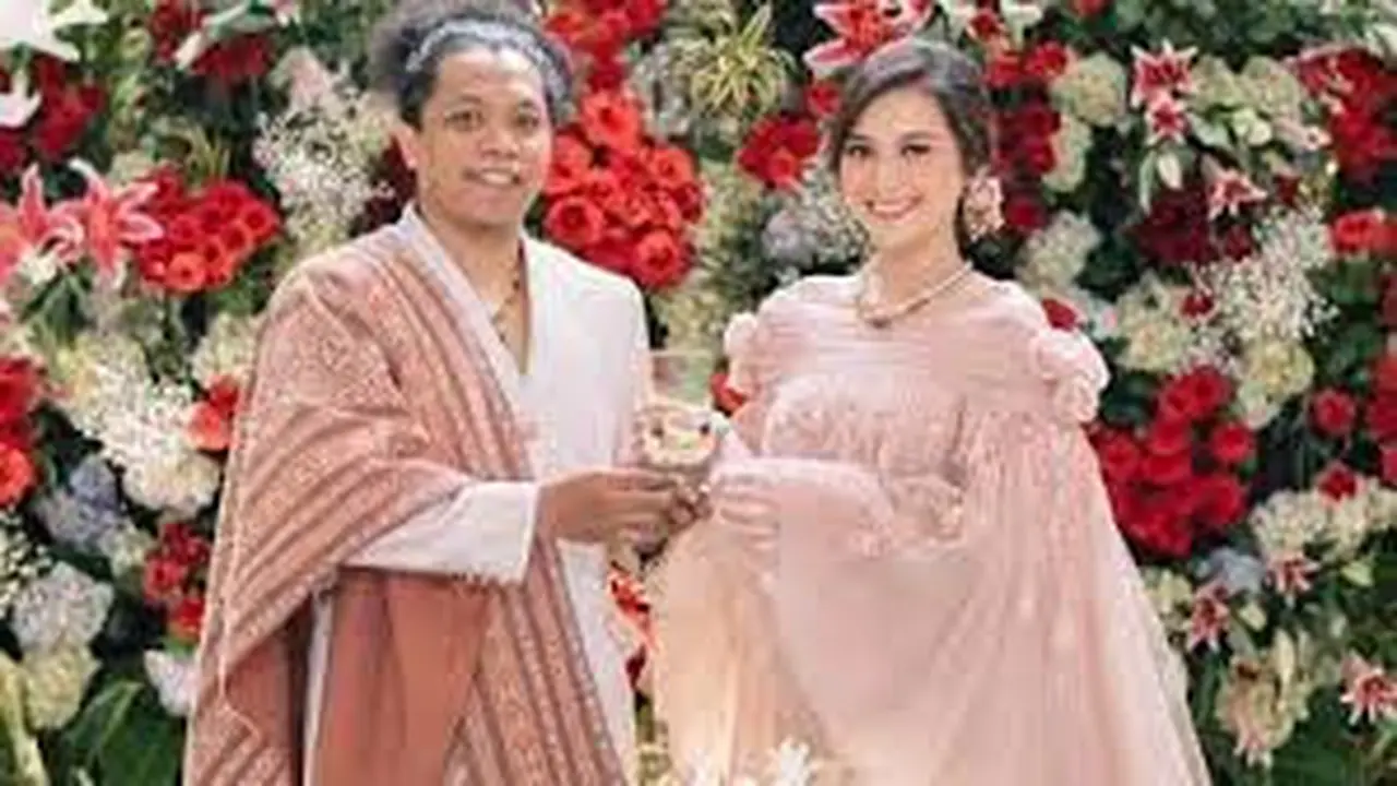 Profil dan Agama Arie Kriting, yang Sering Dianggap Mualaf - Citizen6 ...