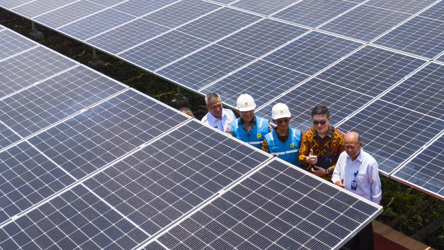 Proyek PLTS 1,5 MWp Terbesar di Sektor Pendidikan Resmi Beroperasi