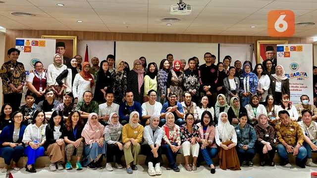 Hari Pendidikan Nasional 2024, Siapa Takut Belajar dari Berbagai Medium ...