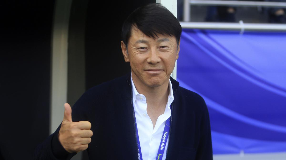 Gawat! Kontrak dengan Timnas Indonesia Habis Juni 2024, Shin Tae-yong ...