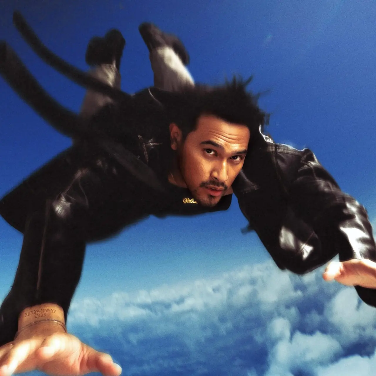 Adrian Khalif Cetak Sejarah, Harap-Harap Emas Jadi Album Indonesia ...