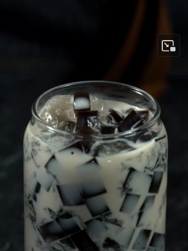 10 Cara Membuat Es Lumut Aneka Rasa, Creamy, Manis, dan Menyegarkan